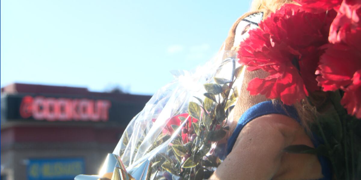 ‘Unexpected’: Friends, family react after young mother shot, killed at ... ‘Unexpected’: Friends, family react after young mother shot, killed at ...